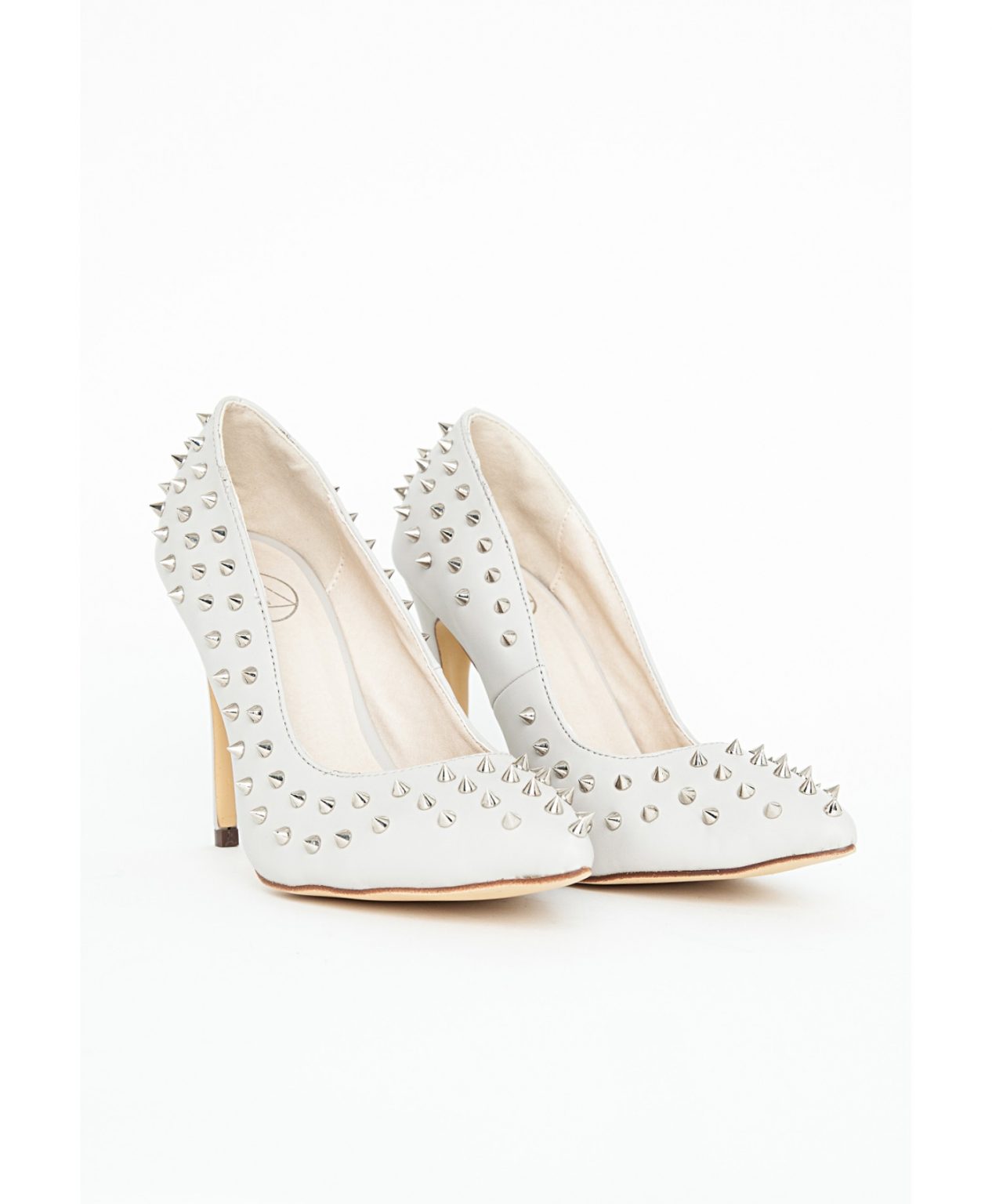 Sophisticated Spikes – High heels daily